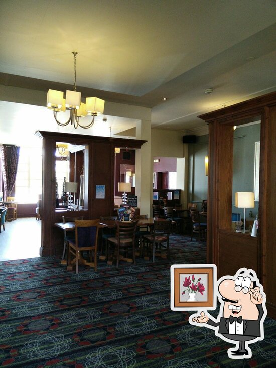 The Chessington Oak, Chessington - Restaurant menu, prices and reviews