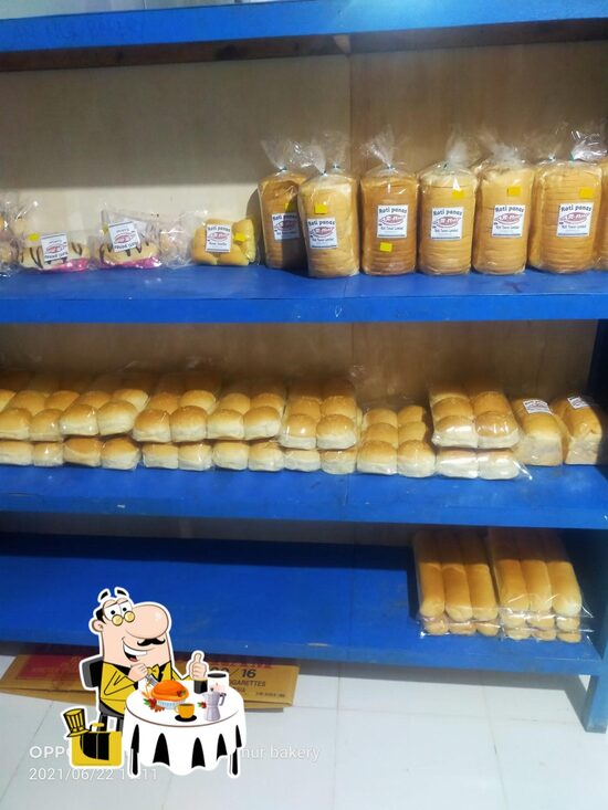 Menu at Roti Panas An-nur bakery, Pancang