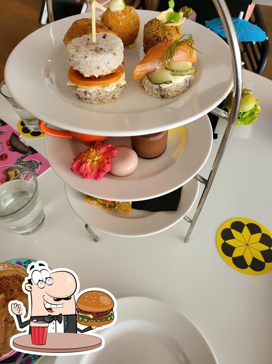Fixx Cafe and Lounge, Surfers Paradise - Restaurant menu, prices and ...