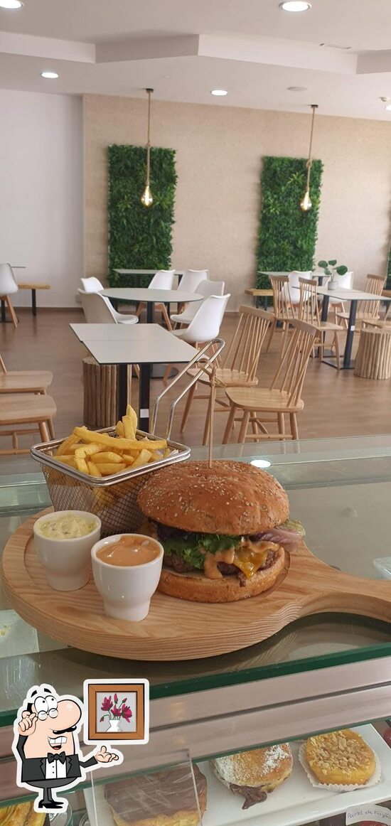 Cafetaria Canto do Tejo, Montijo - Restaurant menu, prices and reviews
