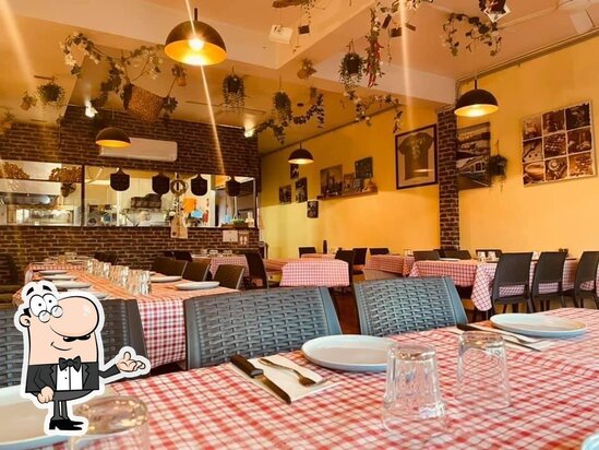 Menu at il lago pizzeria, Mount Warrigal