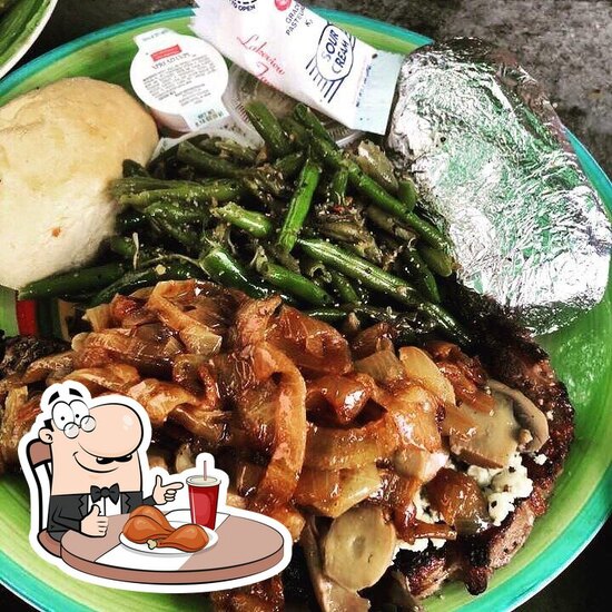 Quench Bar & Grill, Boardman - Restaurant menu, prices and reviews
