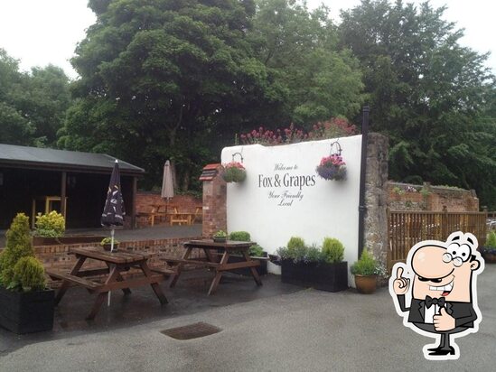Menu at Fox & Grapes pub & bar, Deeside