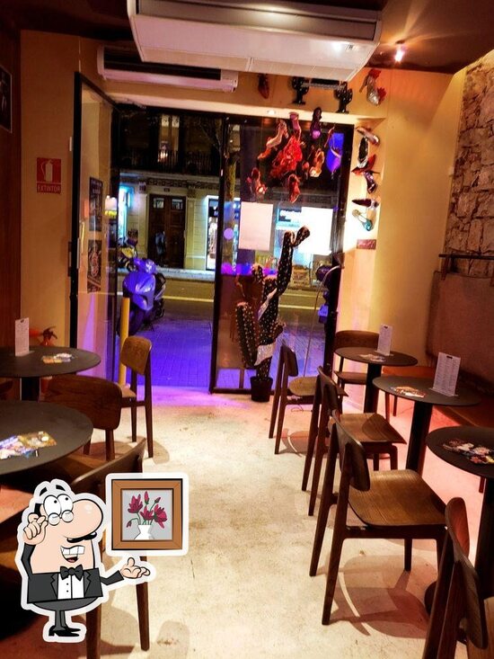 Menu at Priscilla pizzeria, Barcelona