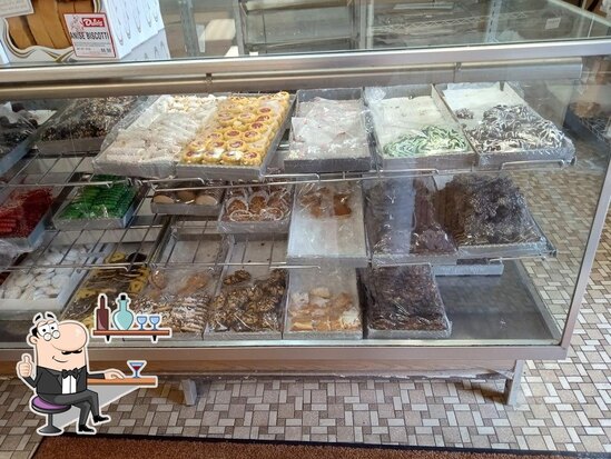 Dalo's Bakery, Berwick - Restaurant menu, prices and reviews