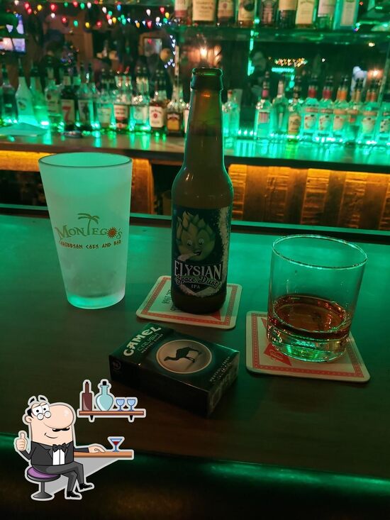 Zebra Club in Mobile - Restaurant reviews