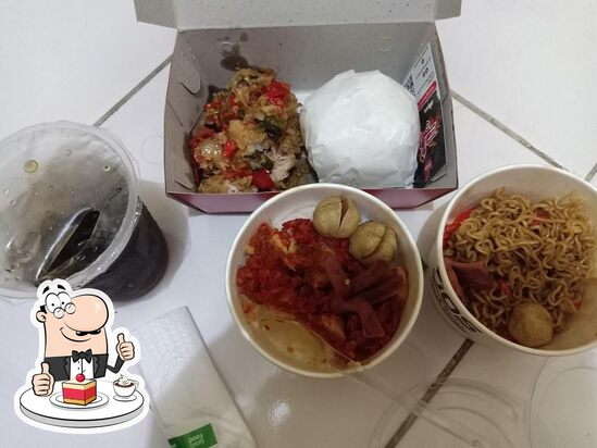 Prada Fried Chicken restaurant, Malang, Jl. Soekarno Hatta No.1 ...