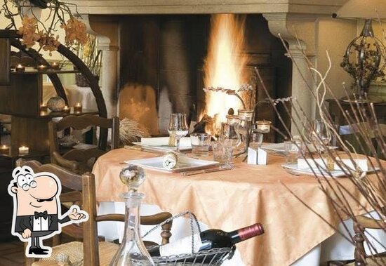 Menu at Le Manoir restaurant, Mornas