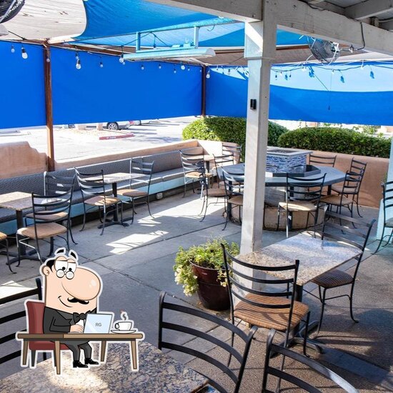 Two Cranes Bistro & Brew, Albuquerque - Restaurant menu, prices and reviews