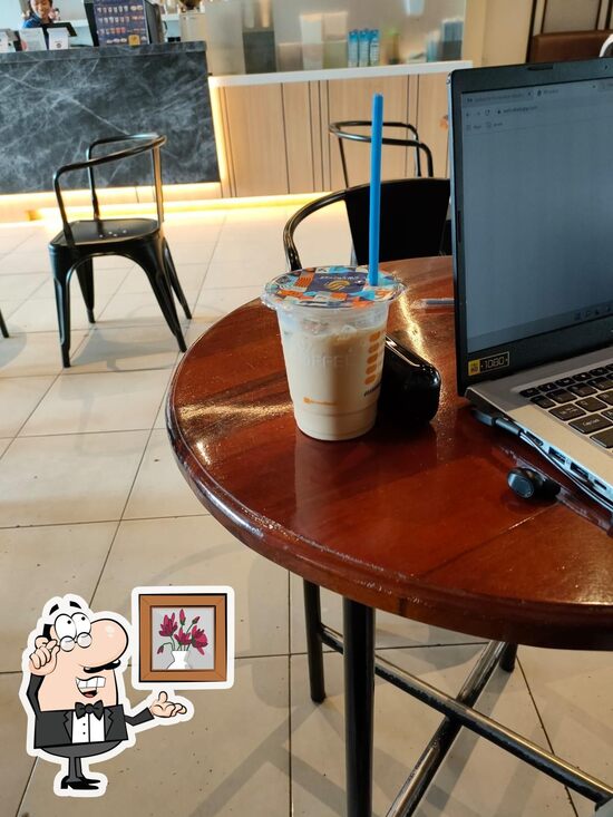 CW Coffee, Pontianak - Restaurant menu, prices and reviews