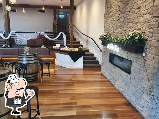 Menu at The Grand Hotel Warrandyte pub & bar, Warrandyte