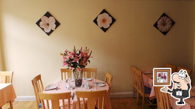 May's Chinese Cuisine, London - Restaurant menu, prices and reviews