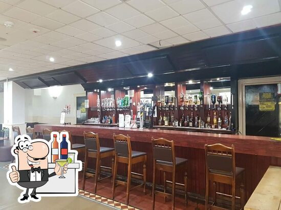 The Woodhead Bar, Hamilton - Restaurant menu, prices and reviews