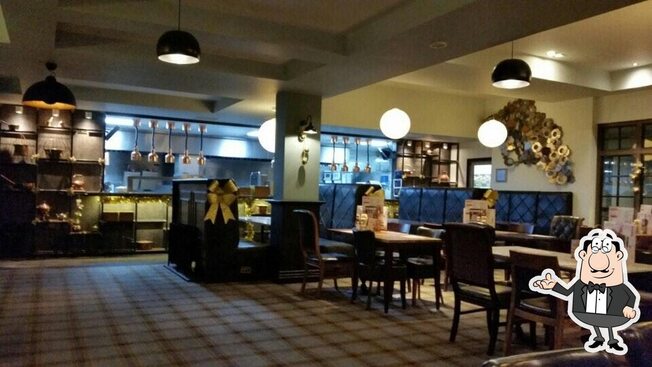 Menu at The Saxon Crown - JD Wetherspoon pub & bar, Corby, 100 Elizabeth St