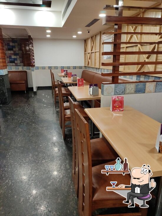 Singla's Sweets Bakery and Restaurant- Sector - 7, Gurugram, Gurugram ...