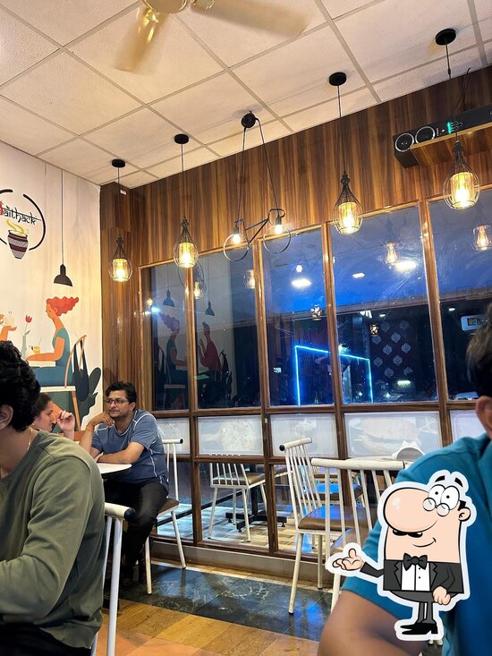 Baithack, Banda - Restaurant menu, prices and reviews
