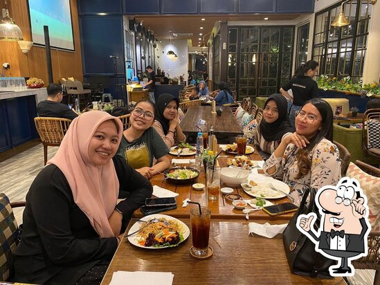 Grind & Pull Makassar, Makassar - Restaurant menu, prices and reviews