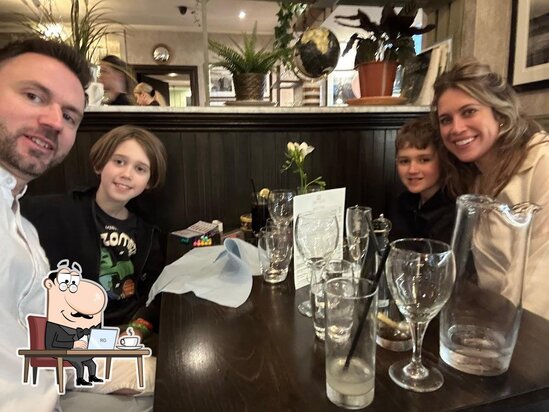 Cults Hotel, Aberdeen - Restaurant menu, prices and reviews