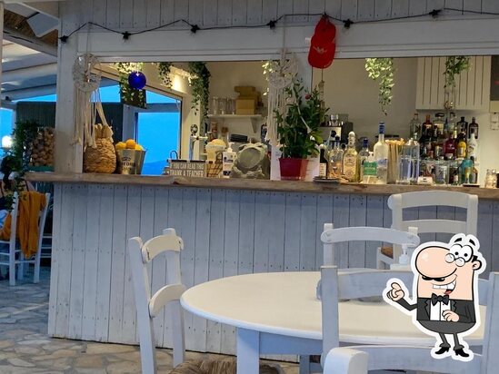 Hemingway Cafe and Bar, Cephalonia - Restaurant menu, prices and reviews