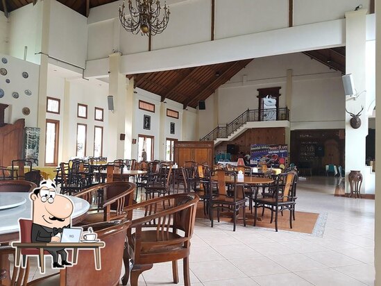 Daun Mas Resto, Temanggung - Restaurant menu, prices and reviews