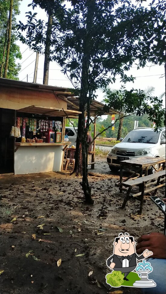 Menu at Warung DPR ( DIBAWA POHON RINDANG ), Singabangsa