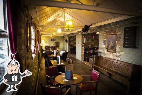 Menu at The Three Crowns pub & bar, Oakham