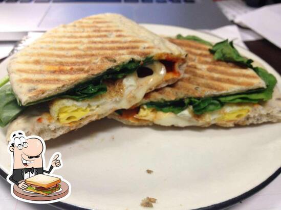 Menu at Healthy Trendz Market cafe, Edmonton