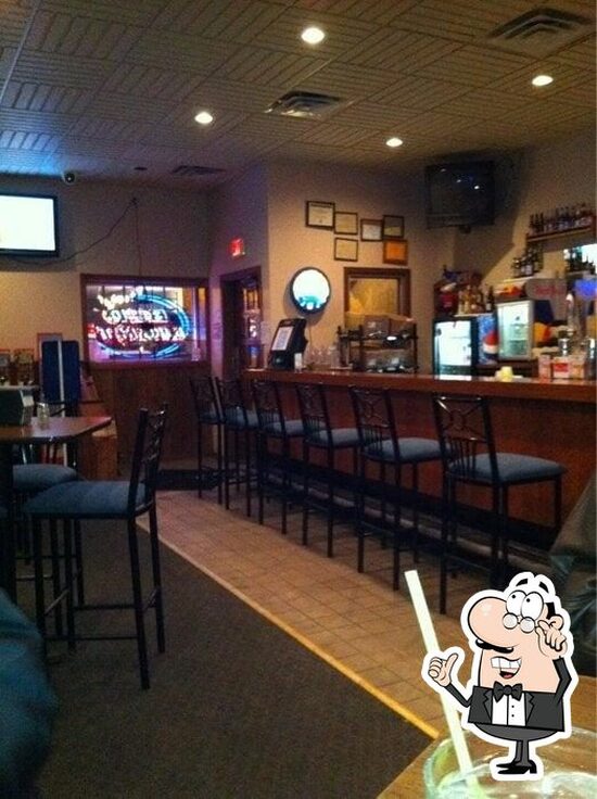 Menu at Snickers Pizza & Pub, Chisholm