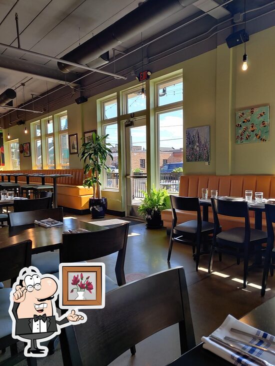 Krewe Restaurant, Saint Joseph - Restaurant menu, prices and reviews