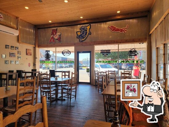 The Corner Clubhouse, Magnolia - Restaurant menu, prices and reviews
