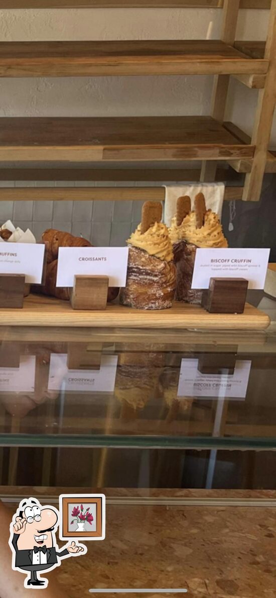 FLOUR coffee & doughroom in Caringbah South - Restaurant reviews