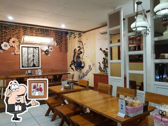 Mlinjo Cafe and Resto Tomang, Jakarta - Restaurant menu, prices and reviews