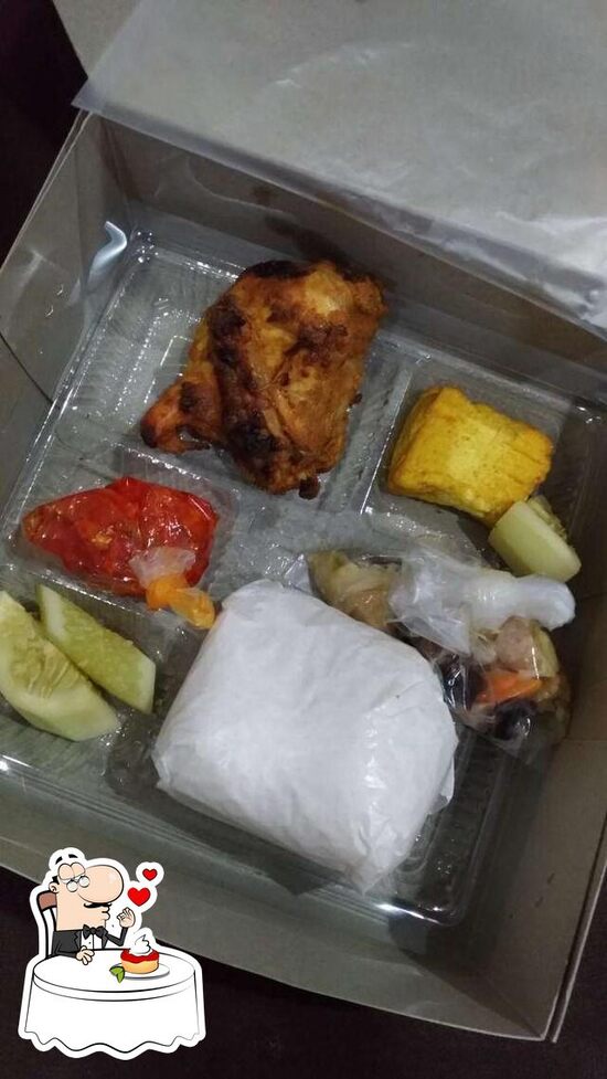 Menu at Rumah Makan Rumah Gadang Simpang Raya restaurant, Bekasi ...