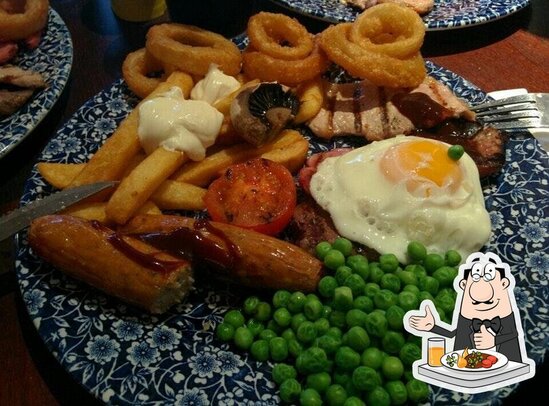Moon & Starfish - JD Wetherspoon in Clacton-on-Sea - Restaurant menu ...