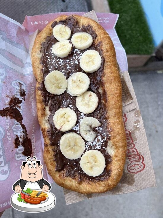 Menu au Queues de Castor- BeaverTails (Vieux Québec Petit Champlain ...