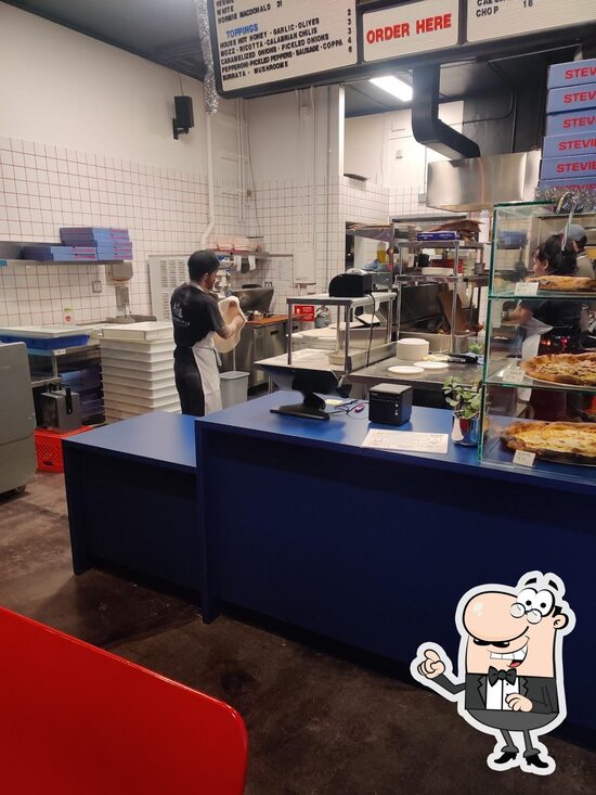 Stevie's Famous in Burien - Restaurant menu and reviews