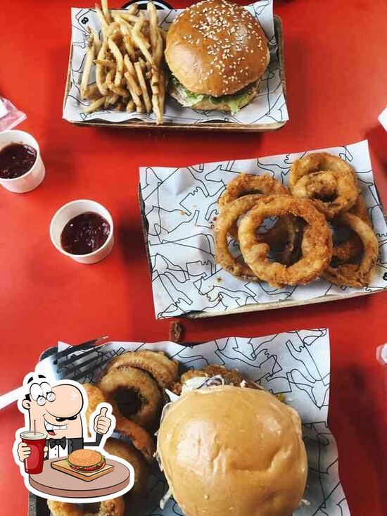 Menu at 8 Cuts Burger Blends pub & bar, Makati, 2 Greenbelt Dr