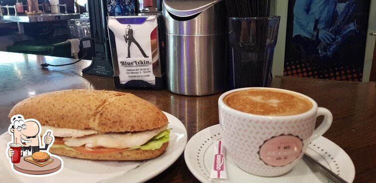 Blue Train Café in Gijón - Restaurant reviews