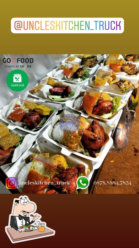Uncle's Kitchen Foodtruck restaurant, Bogor, Air Mancur - Restaurant ...