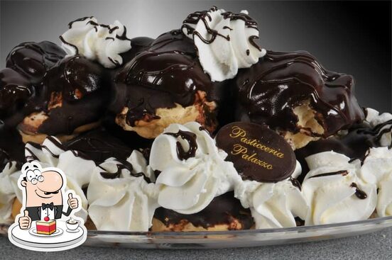 Palazzo Bar, Ice cream And Cakes, Cisternino - Restaurant reviews