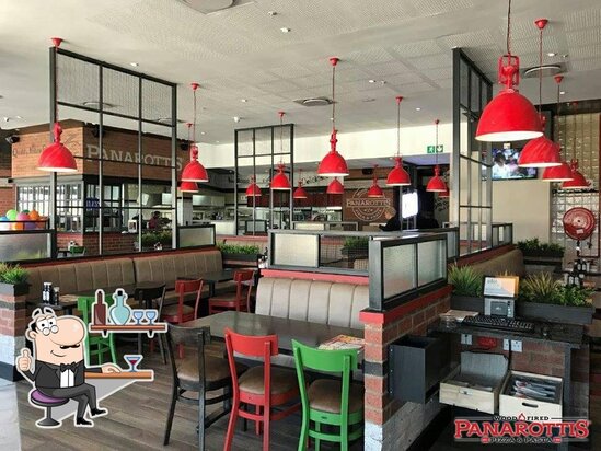 Panarottis Woodfired Cradlestone restaurant, Krugersdorp - Restaurant ...