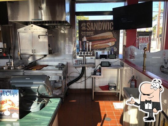 Wienerschnitzel, Burbank - Restaurant menu, prices and reviews