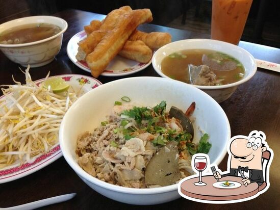Phnom Penh Noodle Shack, 1644 Cherry Ave in Long Beach - Restaurant ...