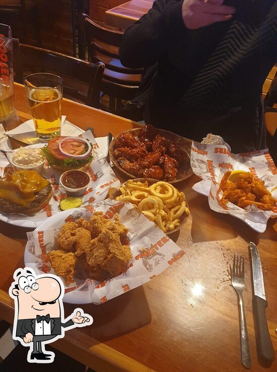 Hooters, Boston, North - Restaurant menu, prices and reviews