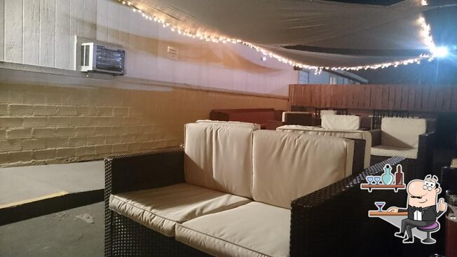 Strum Brewing Company, Ontario - Restaurant menu, prices and reviews
