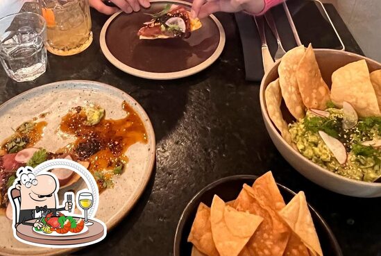 Fonda Fora in Calgary - Restaurant menu and reviews