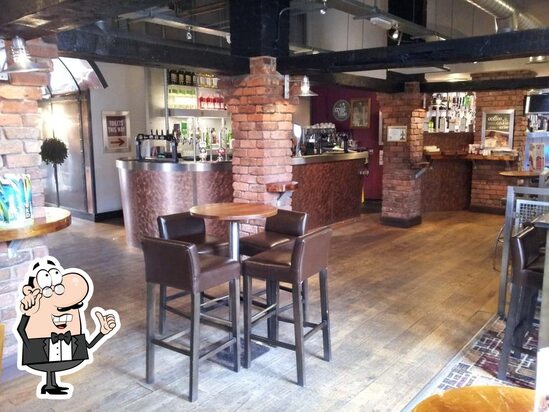 Menu at Pump House pub & bar, Swansea
