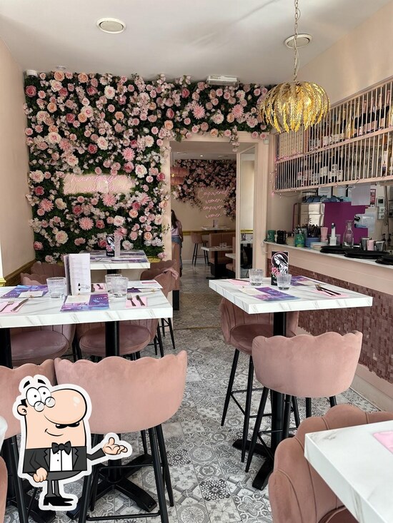 Laila Edinburgh & Shisha Bar serving All Day Brunch & Drinks 1 Antigua ...