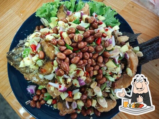 Menu at IQ Cafe&restaurant, Nong Bua Daeng