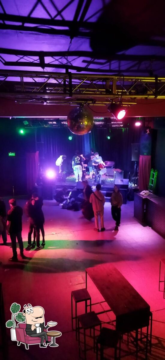 Foxy Live Bar - Menú del restaurante, precios y reseñas